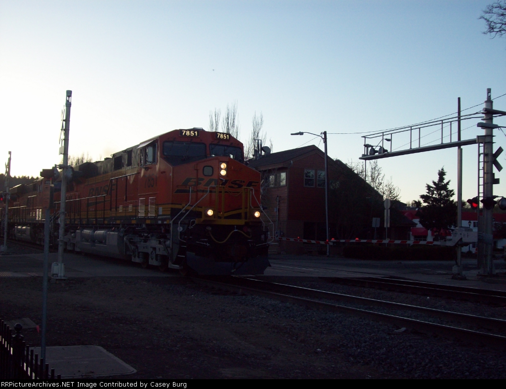 BNSF 7851